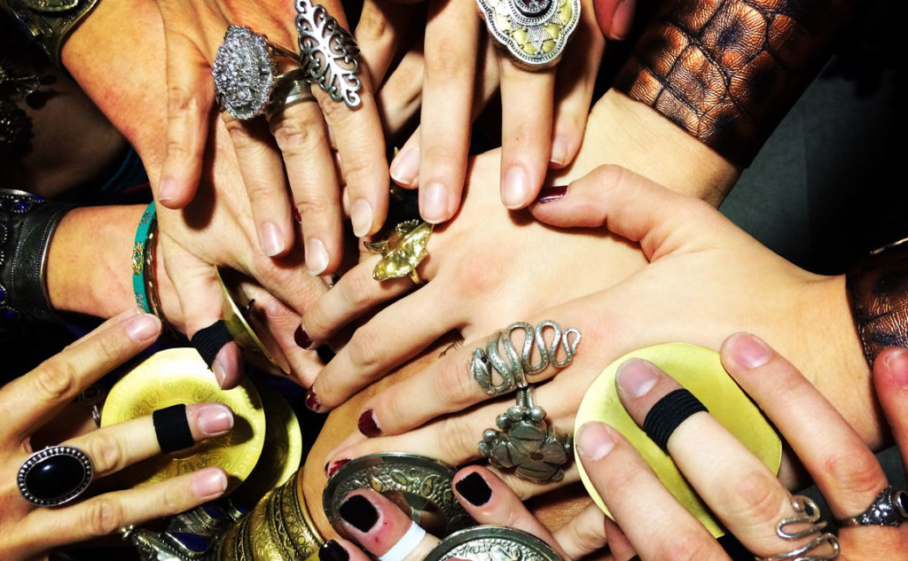 How To Start Playing Zils With Belly Dance - Tribe Nawaar